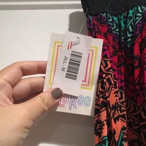 LuLaRoe | Skirts | Lularoe Jill Skirt Nwt | Poshmark